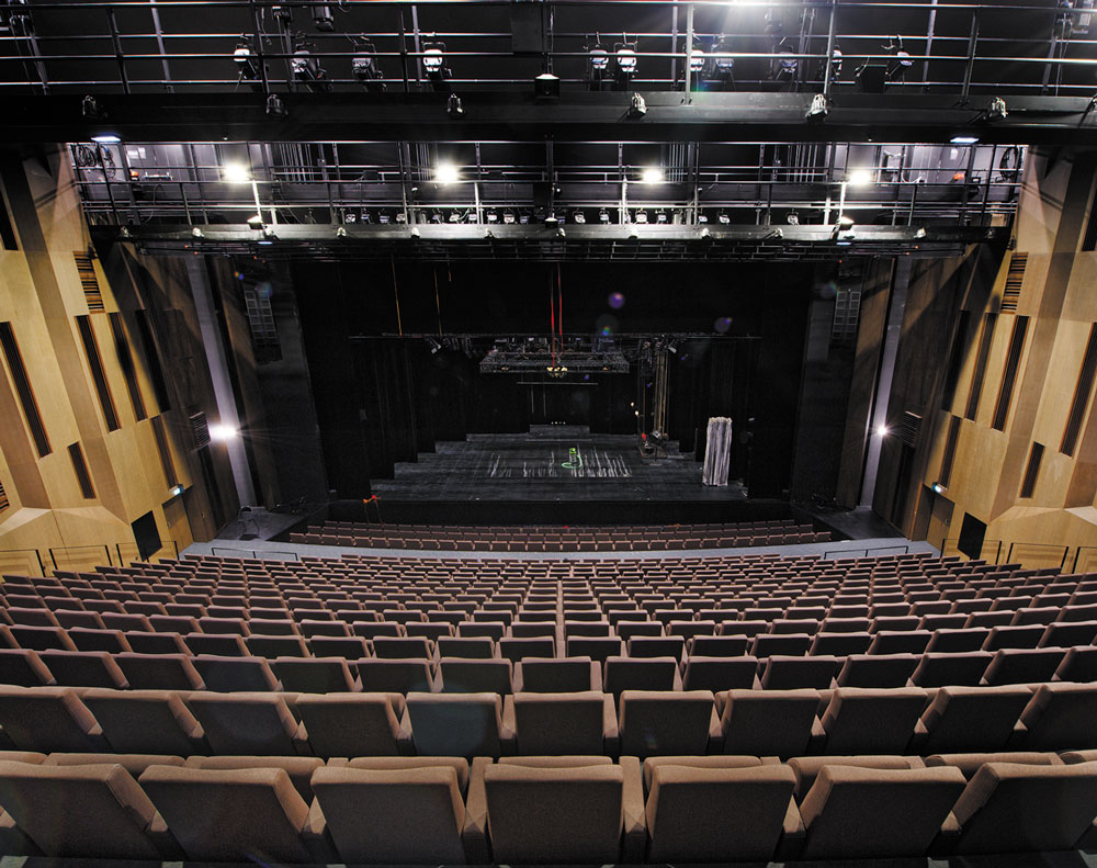 La Maison De La Culture De Bourges Revue As